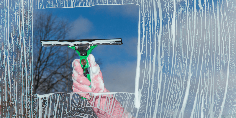Raclette à vitre professionnelle efficace et robuste | CleanServiceSA